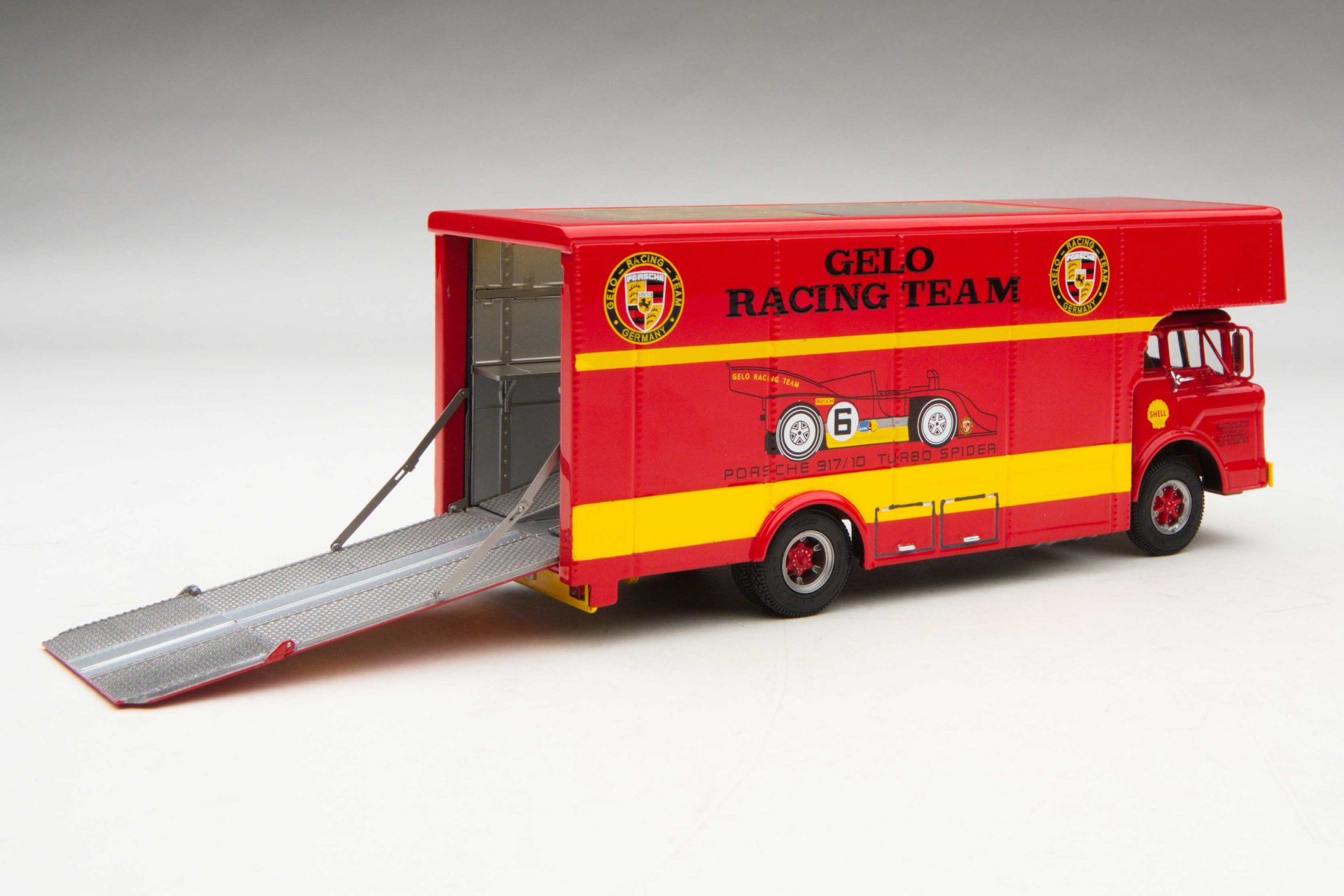 1974 Can-Am | Gelo Racing Team Transporter - Exoto